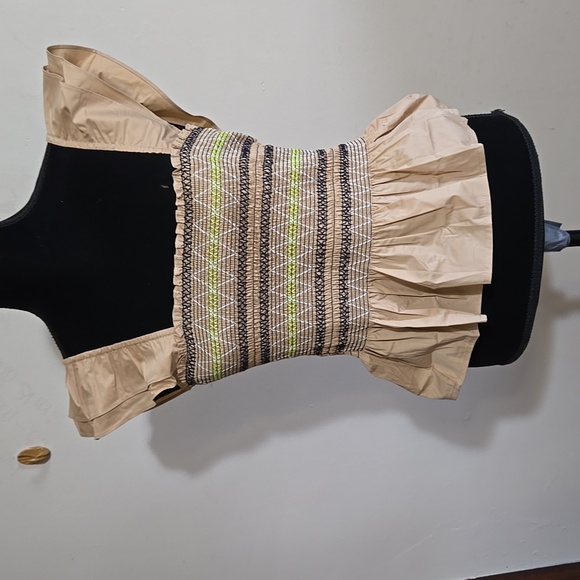 Strut & Bolt | Tops | Nwt Tan And Black Square Neck Smocked Sleeveless ...